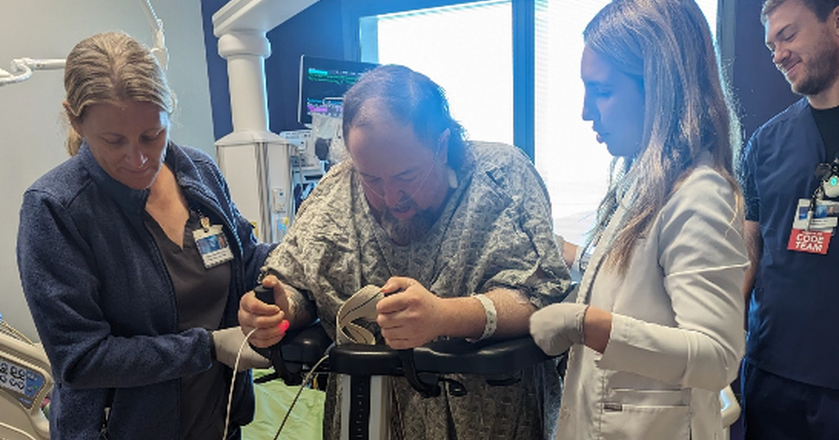 The Hidden Crisis: How a Silent Heart Attack Shook a Country Star's Tour