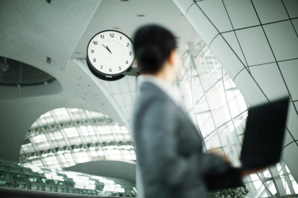 Overcoming Time Blindness: Strategies for ADHD Success in the Workplace